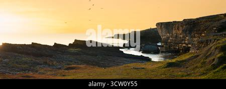 Beautiful shot of sunny rocky cliff views in Kings Hig, Jordan Stock ...