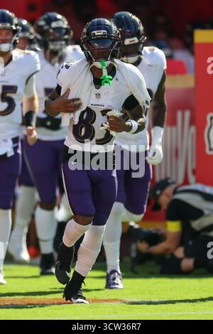 Baltimore Ravens wide receiver LaJohntay Wester (83) warms up before an ...