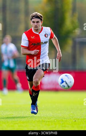 Dordrecht - Lucas Gardenier of FC Dordrecht during the portrait and ...