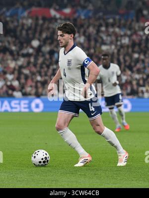 England midfielder Declan Rice (4) pitch walk during the England v ...