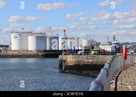 Busy oil, fishing & ferry harbour in Aberdeen, from Pocra Quay, in ...