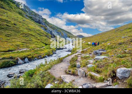 Walkers on the Savage River Loop Trail, Denali National Park, Alaska ...
