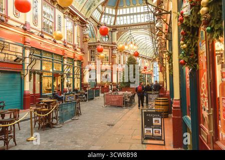 UK, London - Christmas at Leadenhall Market Stock Photo - Alamy