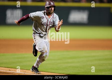 October 25, 2025: Arkansas line backer Bradley Shaw (7) wraps up Auburn ...