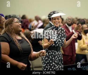 Humble, USA. 05th Oct, 2025. Singer Sharon Ann Willingham performs on ...