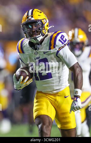 LSU wide receiver Kyle Parker (12) carries for a touchdown against ...