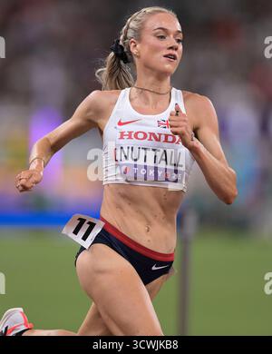 Hannah Nuttall of Great Britain & NI, Konstanze Klosterhalfen of ...