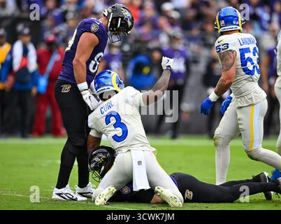 Los Angeles Rams safety Kam Curl (3) walks to the field before an NFL ...