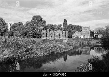 The River Roding at Barking, East London UK, in summertime Stock Photo ...