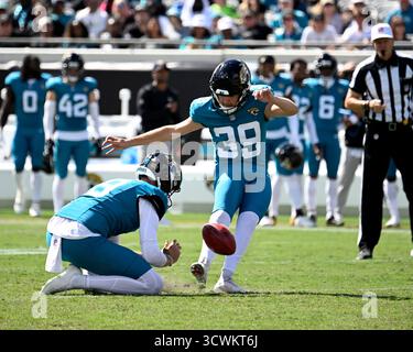 Jacksonville Jaguars kicker Cam Little (39) reacts after a kick during ...