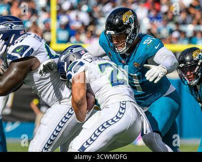 Jacksonville Jaguars defensive tackle Arik Armstead (91) rushes during ...