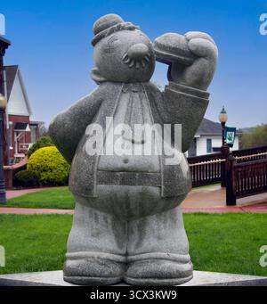 Statues and signs celebrating Popeye in Chester, Illinois, the cartoon ...