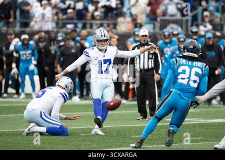 Dallas Cowboys kicker Brandon Aubrey (17) kicks a game winning field ...