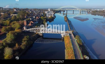 Silver Jubilee Bridge over the River Mersey between Runcorn and Halton ...