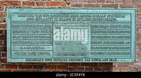Utrecht, dänischer Runenstein // Utrecht, Danish Runestone *** Utrecht ...