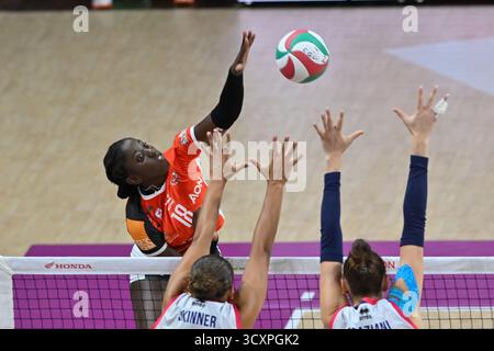 EMMA GRAZIANI AVERY SKINNER during Savino Del Bene Scandicci vs Igor ...