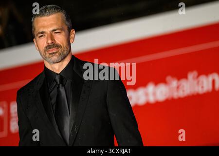 Luca Argentero attends a photocall during the 41th Giornate ...