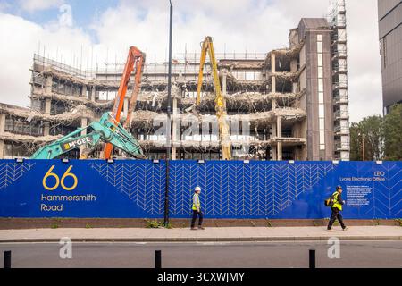 LONDON- SEPTEMBER 15, 2025: 66 Hammersmith Road, a major construction ...