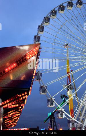 Hull Fair at dusk October 2025 Stock Photo - Alamy