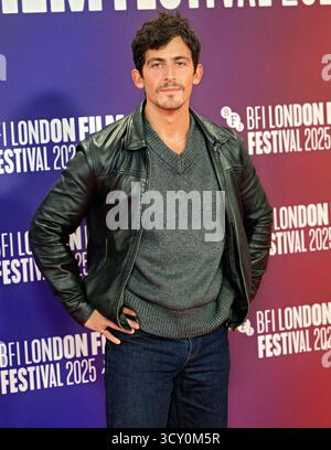 London, UK. 5 October 2025. Theo Jackson, Vikings Safety, and Myles ...