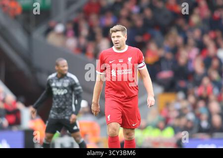 Steven Gerard during the match Liverpool FC Legends vs Ajax Legends at ...