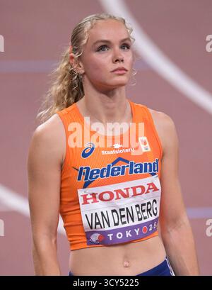 Isabel van den BERG (Netherlands, Holland) out of the starting blocks ...