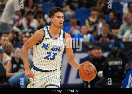 Orlando Magic forward Tristan da Silva (23) defends against Houston ...