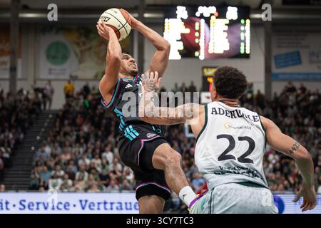 Nolan Adekunle (Gladiators Trier) und Jordan Roland (Gladiators Trier ...