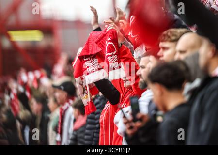 Nottingham Forest fans during the Premier League match Nottingham ...