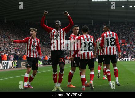 Nordi Mukiele of Sunderland celebrates Sunderland goal during the ...