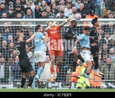 Everton goalkeeper Jordan Pickford makes a save from Manchester United ...