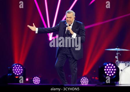 Roland Kaiser in der TV-Show Silvester-Schlagerbooom 2026 live - Die ...