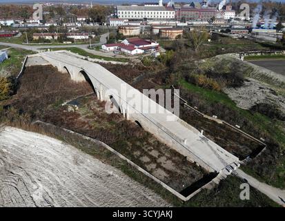 Located in Babaeski, Turkey, Alpullu Bridge was built by Mimar Sinan in ...
