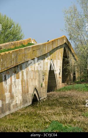 Located in Babaeski, Turkey, Alpullu Bridge was built by Mimar Sinan in ...