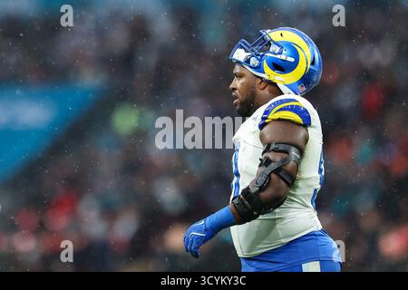 Los Angeles Rams defensive end Kobie Turner (91) celebrates after a NFL ...