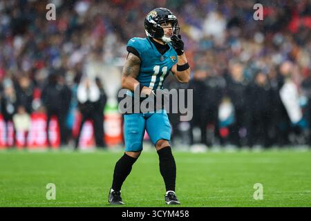 Jacksonville Jaguars wide receiver Parker Washington (11) runs a route ...