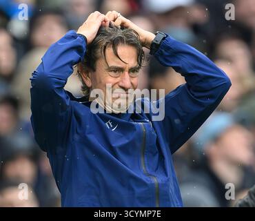 Tottenham Hotspur manager Thomas Frank (right) ahead of the Premier ...