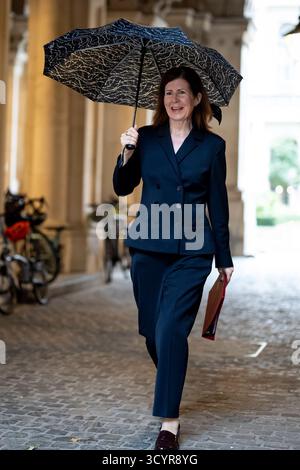 Baroness Chapman of Darlington arriving for a Cabinet meeting in ...