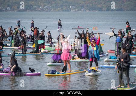 Witches & warlocks participate in the 2025 SUP Witches of Sleepy Hollow ...