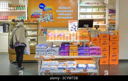 Kalev Schokolade, Estland *** Kalev Chocolate, Estonia Stock Photo - Alamy