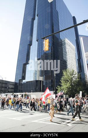 October 18, 2025 -- No Kings Protest Washington DC Stock Photo - Alamy