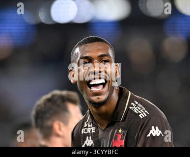 Vasco player Rayan celebrates his goal during a match against ...