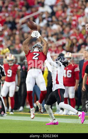 Atlanta Falcons wide receiver Darnell Mooney (1) reacts during the ...