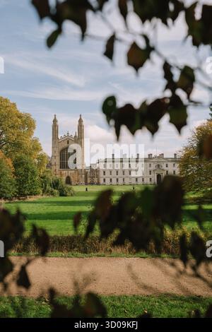 Cambridge, UK. 22nd Oct, 2025. People enjoy punting on the River Cam by ...