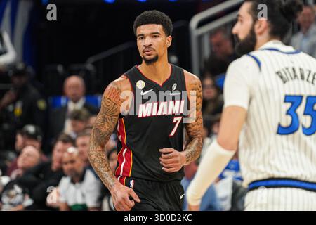 Miami Heat center Kel'El Ware (7) dunks in front of Orlando Magic ...