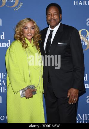 Ny. 22nd Oct, 2025. Tonya Turner, Dave Winfield at arrivals for ...