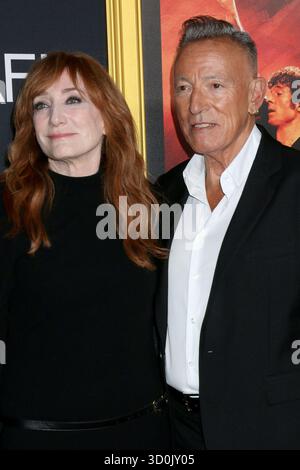 Ca. 22nd Oct, 2025. Patti Scialfa, Bruce Springsteen at arrivals for ...