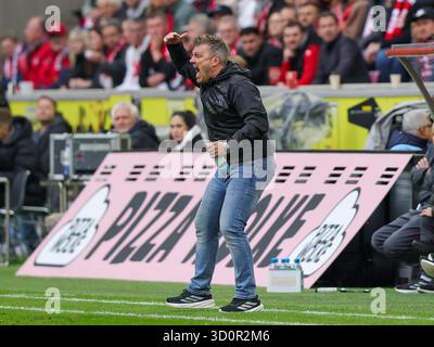 Lukas Kwasniok (Coach 1. FC Cologne) 1. Bundesliga [Bundesliga ...