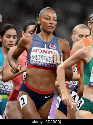 Revee WALCOTT-NOLAN of Great Britain competes in the WomenÕs 1500m ...