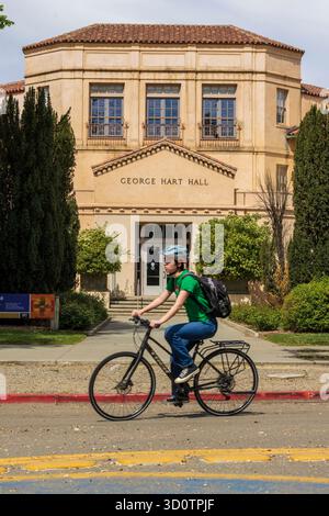 George Hart Hall, UC Davis, Davis, California Stock Photo - Alamy